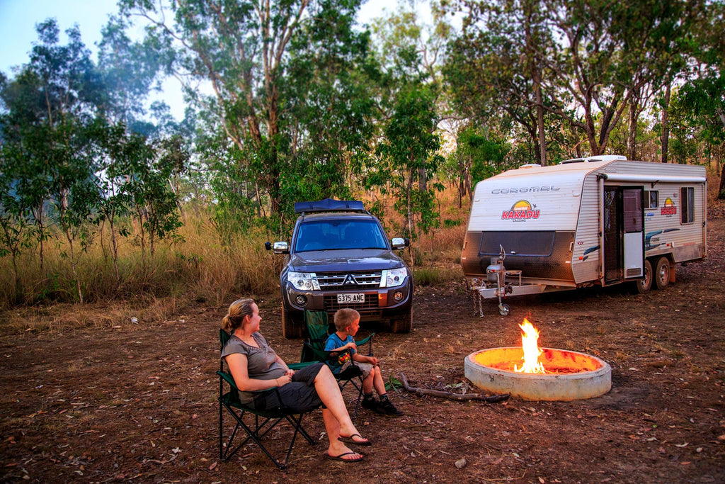 Travelling the outback with kids – Hema Maps Online Shop