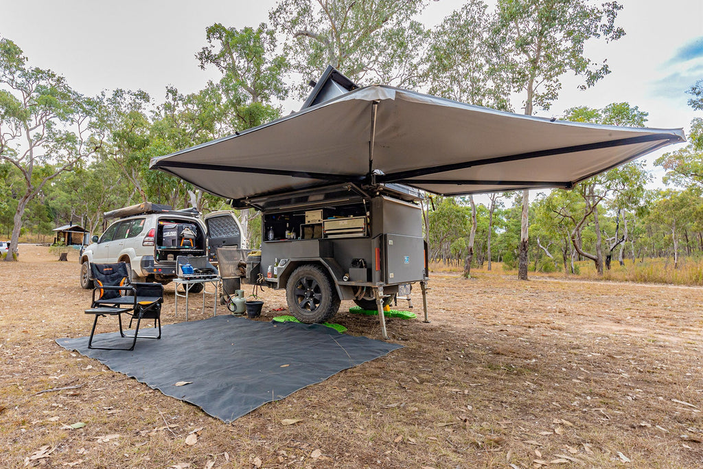 Choosing the Best Groundsheets for your Campsite – Hema Maps Online Shop